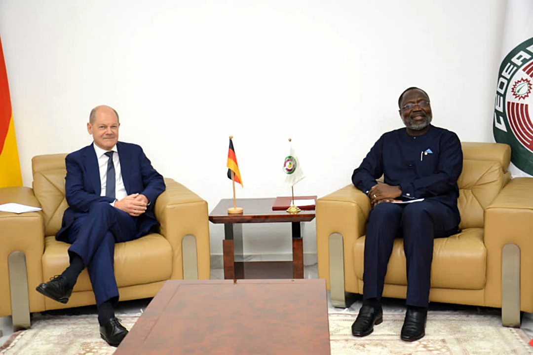 German Chancellor Olaf Scholz visits ECOWAS Commission | APAnews ... German Chancellor Olaf Scholz visits ECOWAS Commission | APAnews ...