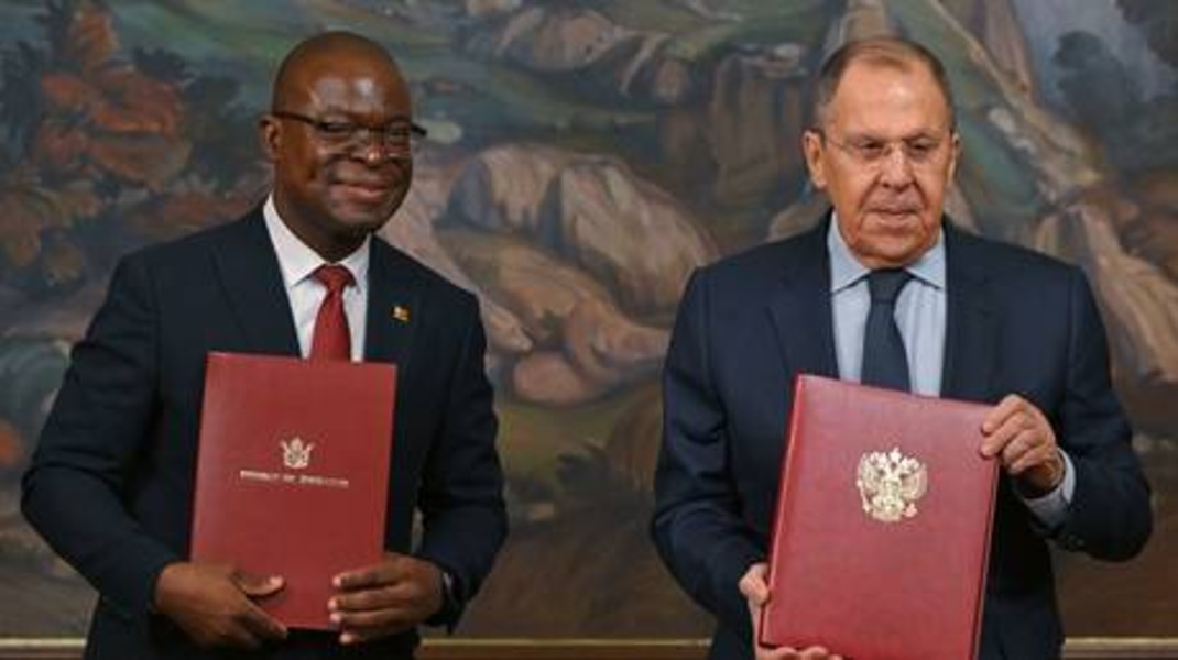 Zimbabwe, Russia sign pact to counter sanctions | APAnews - African ...