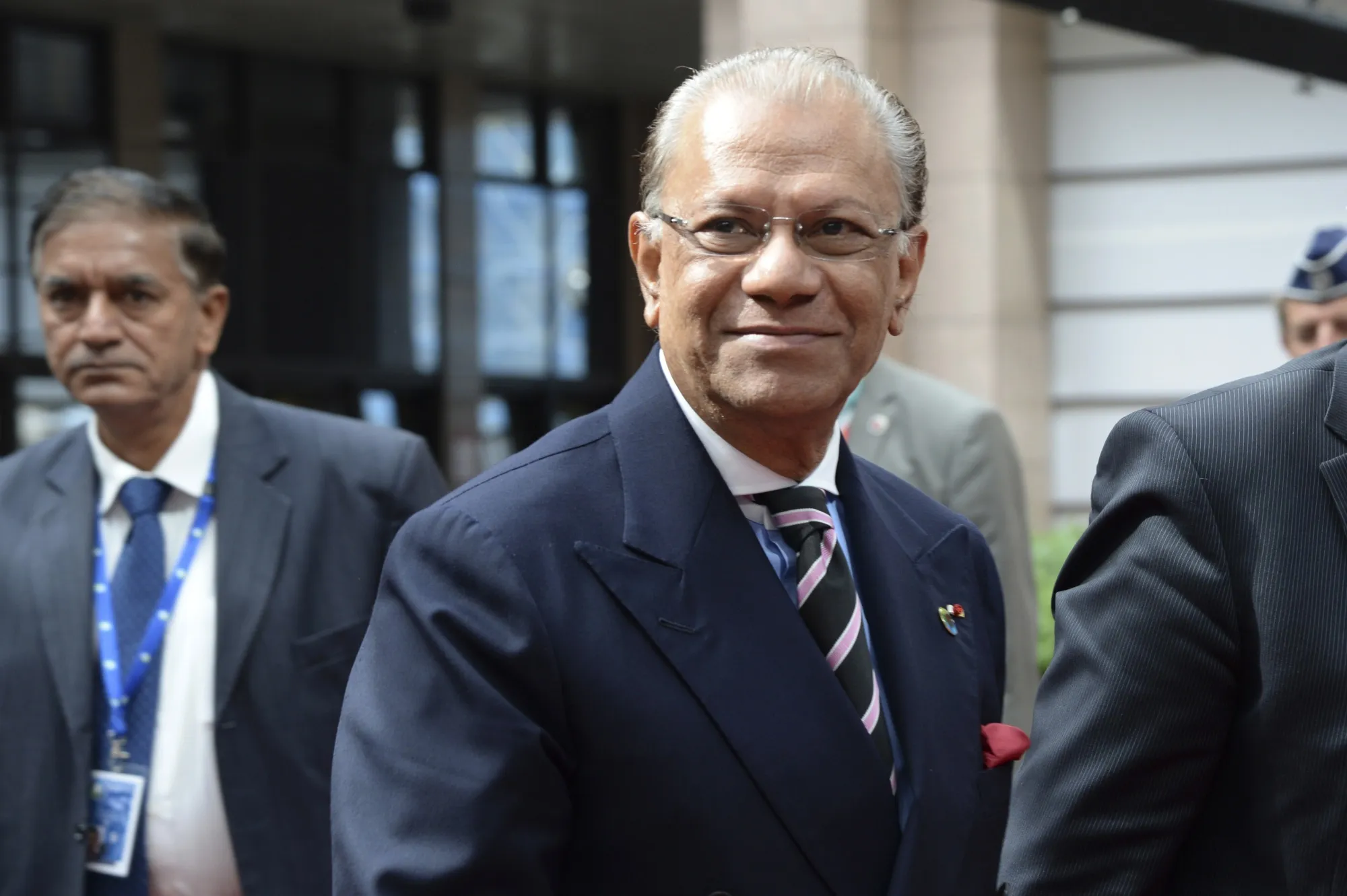 Mauritius graft probe: Ex central bank governor arrested | APAnews ...