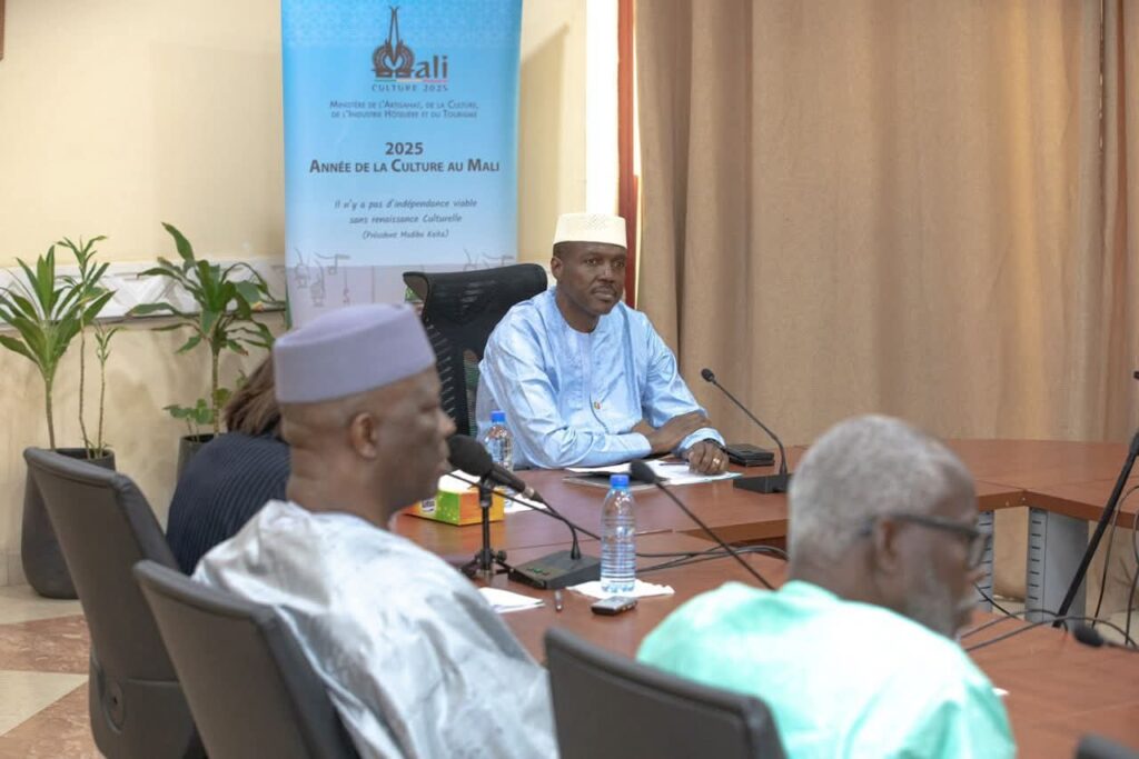 Mali strengthens economic ties with UEMOA Consular Chamber amidst ...