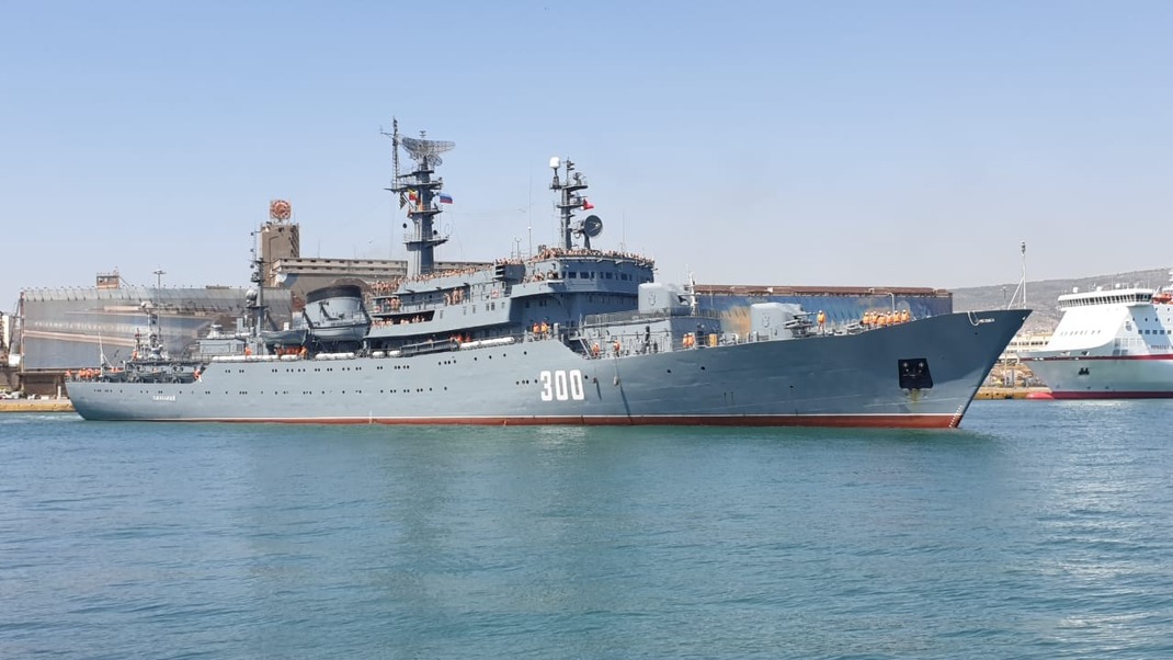South Africa denies Russian ship docking amid US sensitivities ...