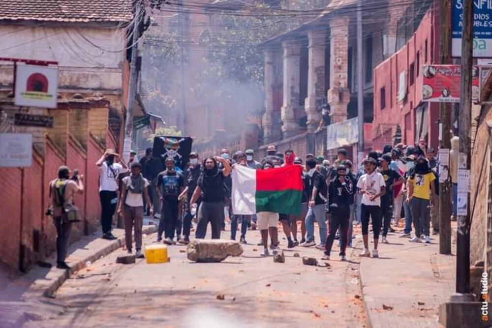 Rajoelina dissolves gov’t amid Madagascar protests | APAnews - African ...